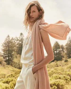 HAVEN WELL WITHIN Cashmere Wrap - Chive Hthr