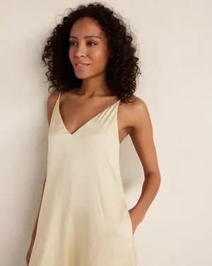 HAVEN WELL WITHIN Silky Maxi Dress With V-neck - Tomato