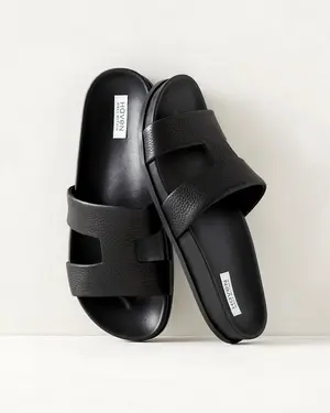 HAVEN WELL WITHIN Pebbled Cutout Slides - Black