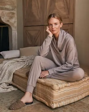 HAVEN WELL WITHIN Sherpa Mules
