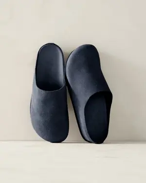 HAVEN WELL WITHIN Suede Clogs - Tule Fog