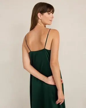HAVEN WELL WITHIN Washable Silk Pleated Midi Chemise - True Navy