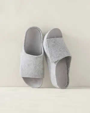 HAVEN WELL WITHIN Felted Wool Slides - Pewter Hthr