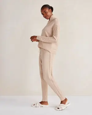 HAVEN WELL WITHIN Organic Cotton Cashmere Cable Knit Joggers - Rose Dust