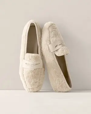 HAVEN WELL WITHIN Sherpa And Leather Moccasins Chantrelle