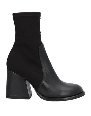 EQUITARE Hazeli Ankle Boots In Soft Leather And Textile Fibers