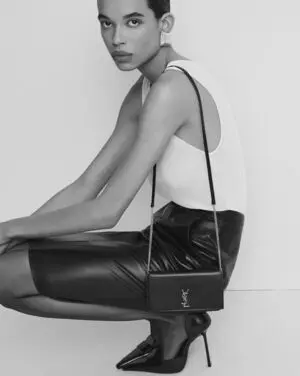 Saint Laurent Cassandre Phone Holder In Patent Leather - Black