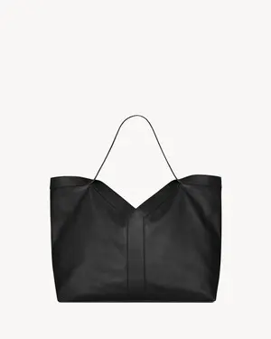 Saint Laurent Y Large Tote In Leather - Black