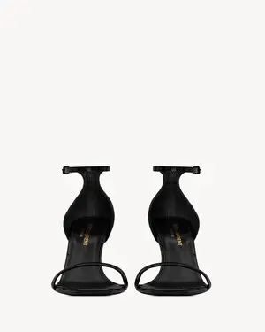 Saint Laurent Opyum Patent Leather Sandals With Cassandre Heel - Black
