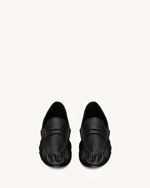 Saint Laurent Le Loafer Supple In Matte Leather - Black