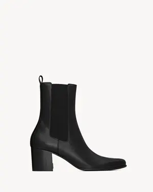Saint Laurent Jill Chelsea Boots In Smooth Leather