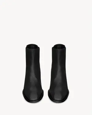Saint Laurent Stanton Chelsea Boots In Grained Leather - Black