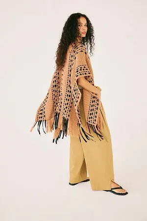 THE FARRA Crucera Poncho