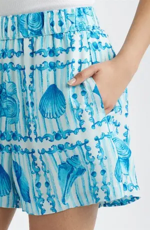 CITY BLUES Printed High-waisted Flowy Shorts