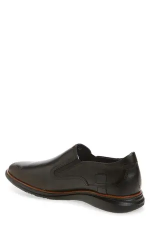 FLUCHOS Fenix Embossed Round Toe Loafer