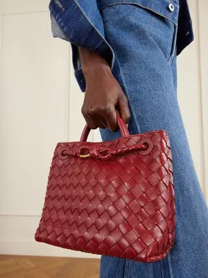 Bottega Veneta Andiamo Intrecciato Leather Tote - Red