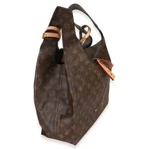 LOUIS VUITTON Monogram Canvas Atlantis Gm Handbag