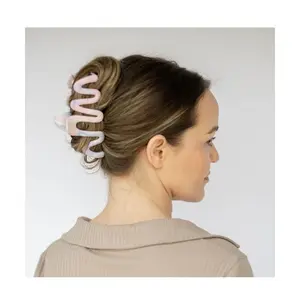 HEADBANDS OF HOPE Large Wavy Claw Clip