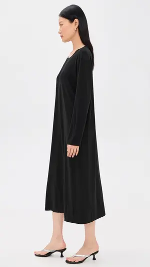 Norma Kamali Oversized Long Sleeve Midi Dress