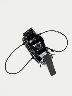 AEST STUDIOS Capture Multipocket Bag