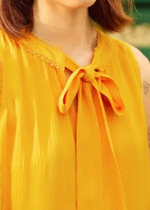 MODCLOTH Sleeveless Tie-neck Blouse With Lace Trim