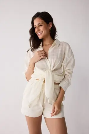 REISTOR Textured Cotton Oversized Shirt And Shorts Set - Red