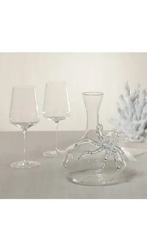 The Favorites Octopus Wine Decanter In Neutral