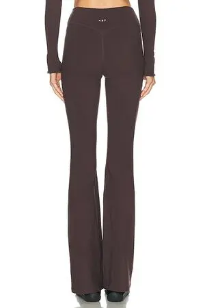 437 The Leisure Pant