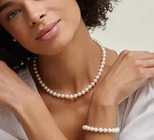 THE PEARL SOURCE Freshwater Pearl Necklace, Bracelet, And Stud Earrings Set