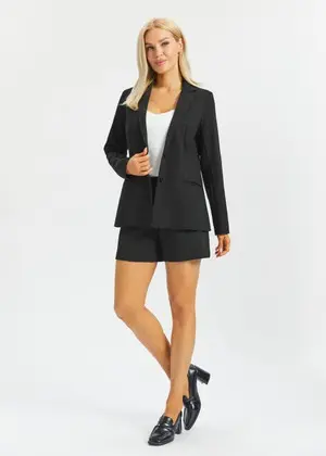 Betabrand Tailored Seam Stretch Ponte Shorts