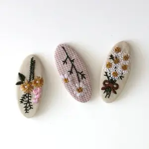 JOLLITY & CO Embroidered Floral Hair Clips Set - Oval Embroidered