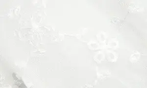 NATASHA Floral Embroidered Lace Headscarf