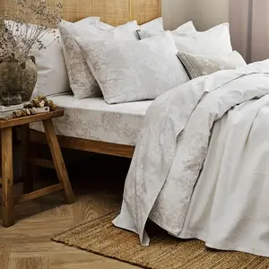 CHRISTY Beatrice Cotton Sateen Pillowcase Pair, King