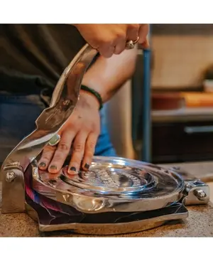 VERVE CULTURE Large Tortilla Press Polished Aluminum