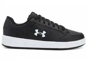 Under Armour Low Top Sneakers