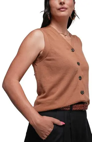 WILDFANG The Everyday Sweater Vest - Walnut