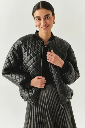 EXQUISE Quilted Faux Leather Bomber Jacket