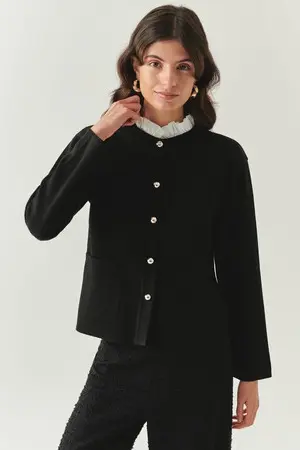 EXQUISE Kamilah Knit Cardigan
