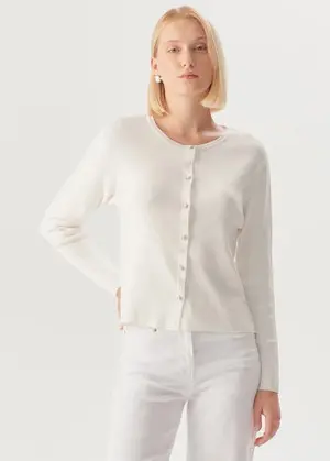 EXQUISE Skye Classic Cardigan