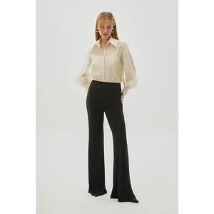 EXQUISE Slim Sequin Print Flared Knit Pants - Black