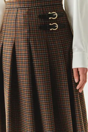 EXQUISE Zayla Checked Midi Skirt
