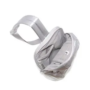 BAGGALLINI Swift Sling Bag - Silver Metallic