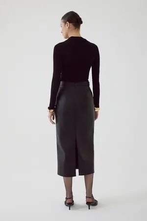 EXQUISE Alok Leather Skirt
