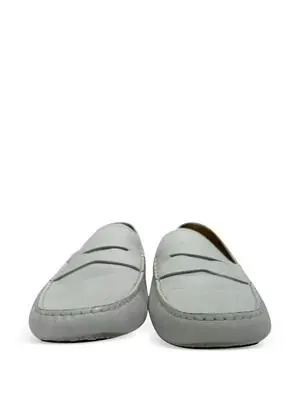 TOD'S Gommino Pebbled Leather Loafers - Grey