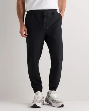 Quince Jogger Sport Bottoms For Men