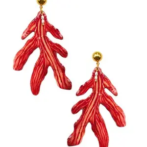 SUNSET MAGIC STUDIO Reef Pearl Detailed Coral Earrings - Red