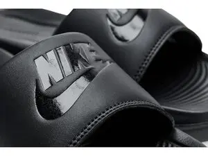 Nike Victori One Slides - Black