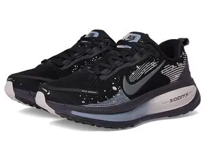 Nike Vomero 18 Athletic Sneakers - Black