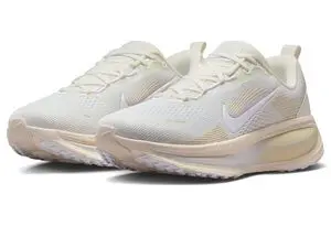 Nike Vomero 18 Athletic Sneakers - Bone