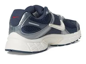 Nike V5 Rnr Athletic Sneakers - Navy